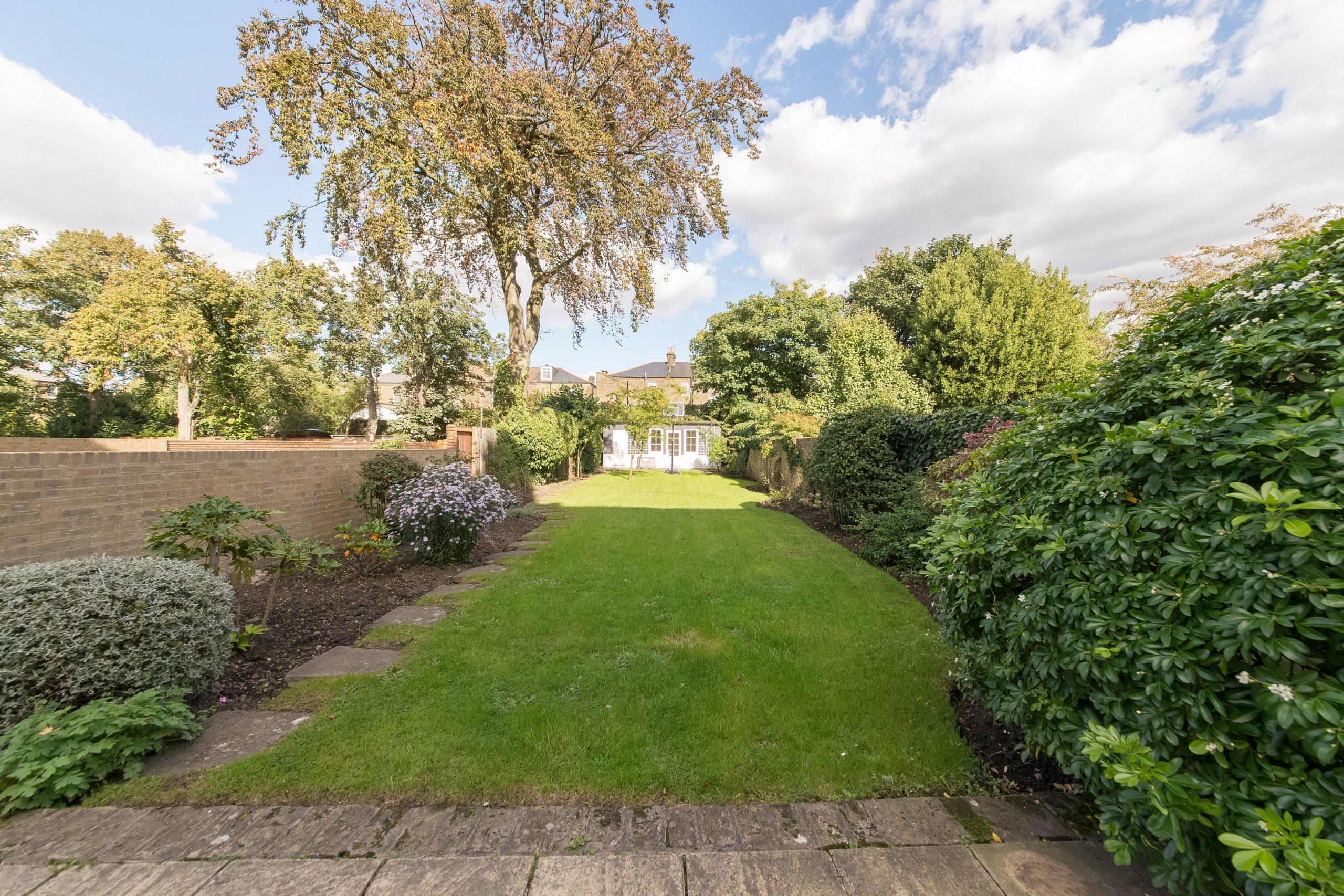 Our top 10 properties with outside space | London Shared